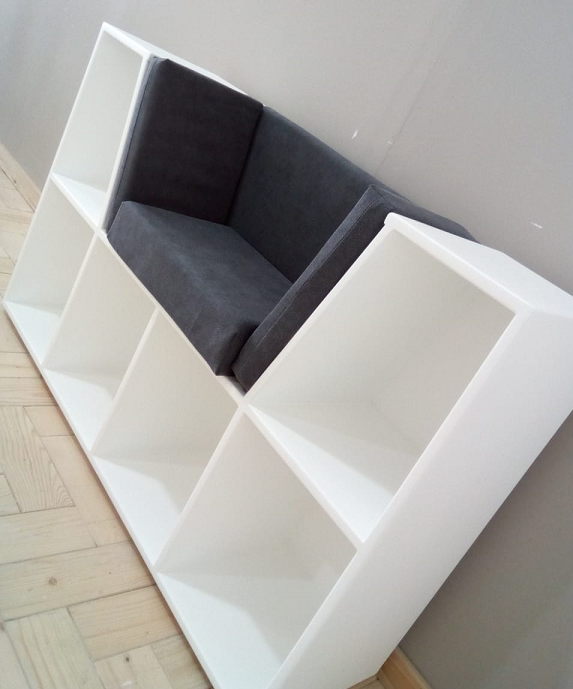 Reading nook bench with storage shelves – Mud Kitchens Carpentry