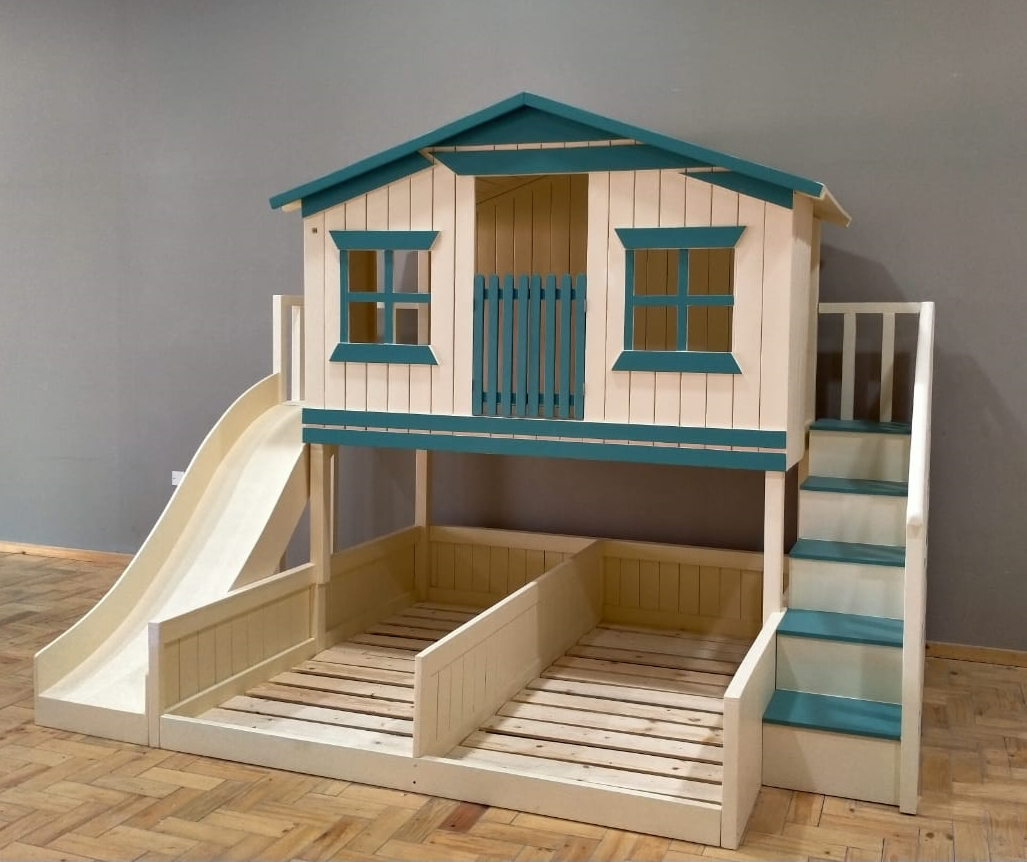 Treehouse with 2-3 beds and storage drawers – Mud Kitchens Carpentry
