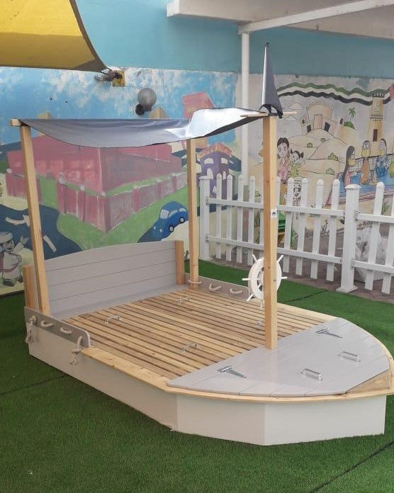 Ahoy boat sandpit - available in two sizes – Mud Kitchens Carpentry